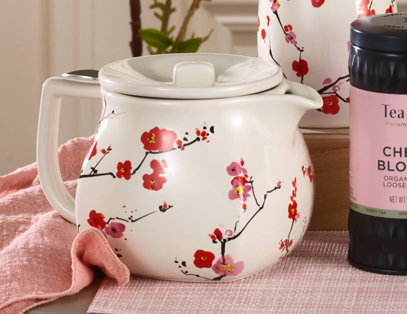 Fiore Steeping Teapot with Infuser Sakura | Luxury Teaware and ...
