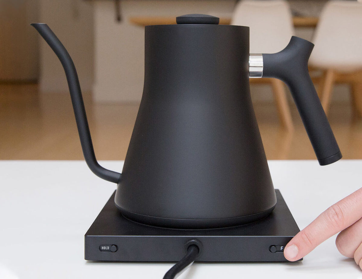 Black Stagg EKG Electric Kettle | Luxury Tea Gifts | Tea Forte